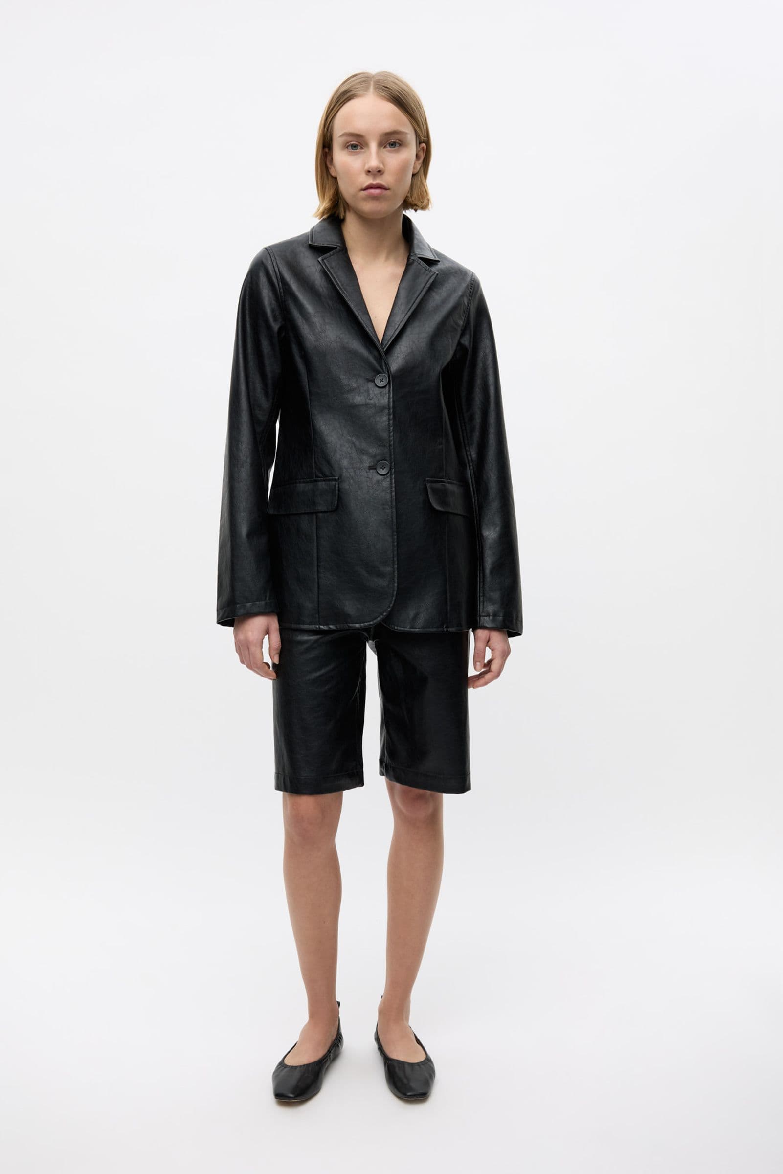 Stort udvalg af modetøj til kvinder online | Envii®